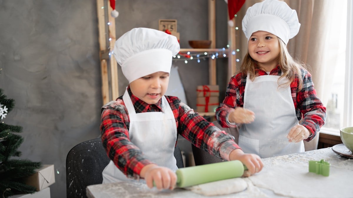 15 Signs Your Kid Is The Next Master Chef