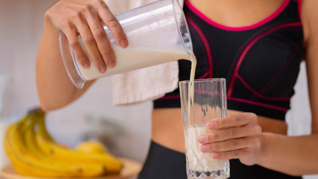 This Is What Happens To Your Muscles When You Add Greek Yogurt To Your ...